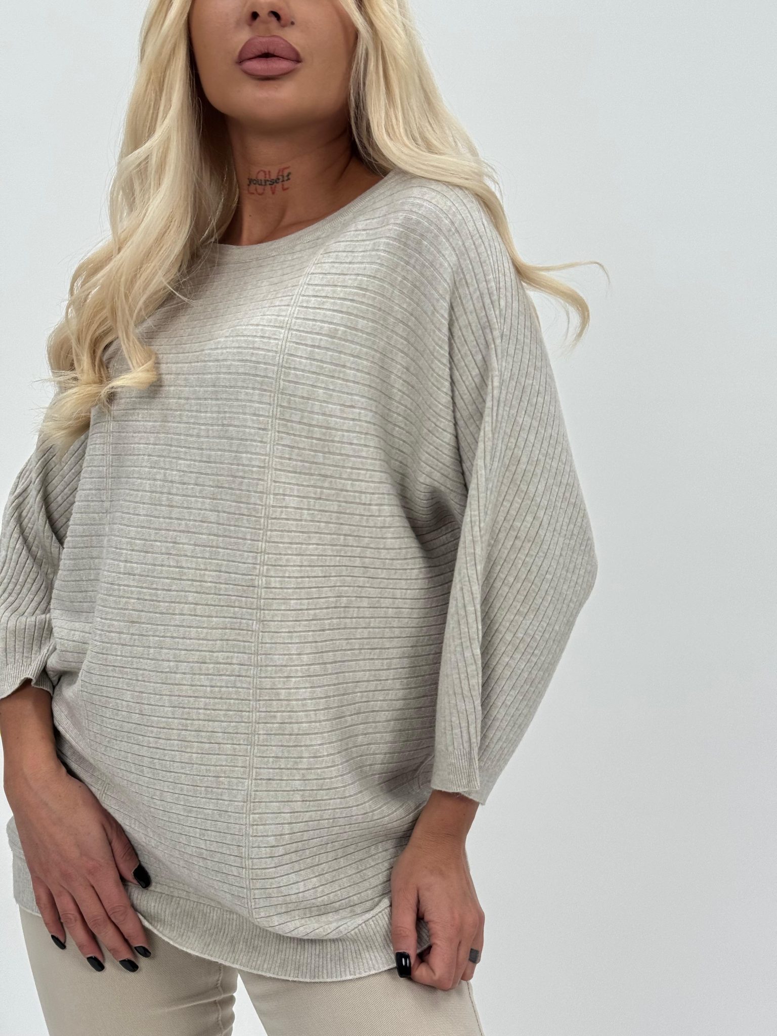 Pulover raglan din tricot rigat