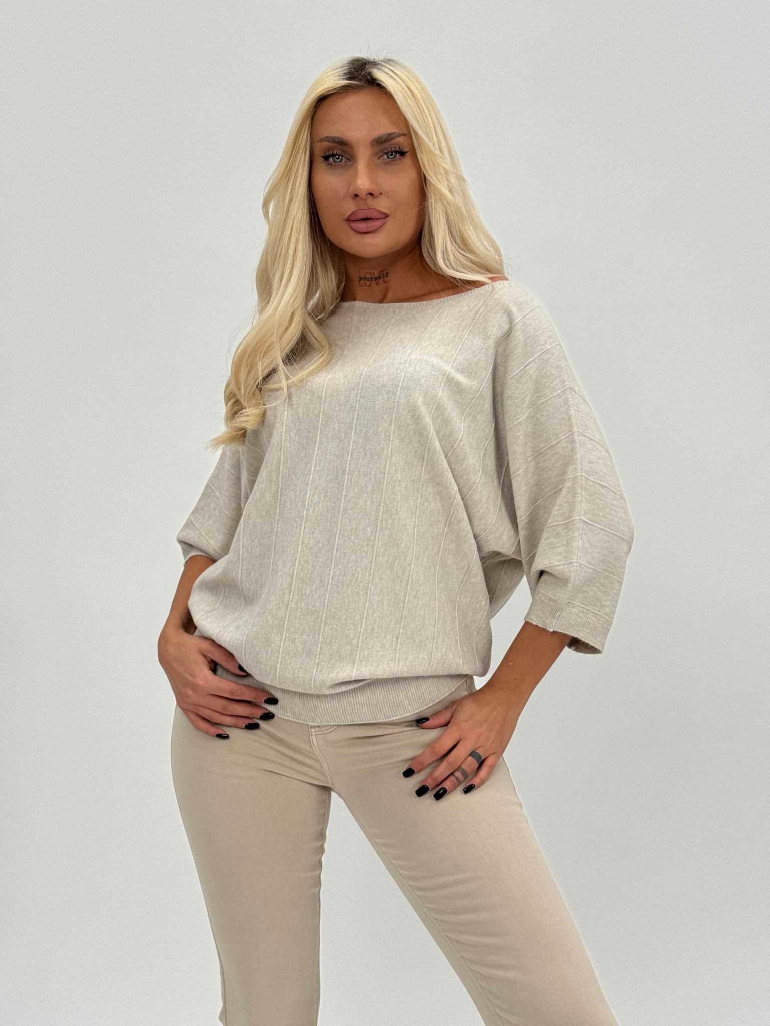 Pulover raglan din tricot